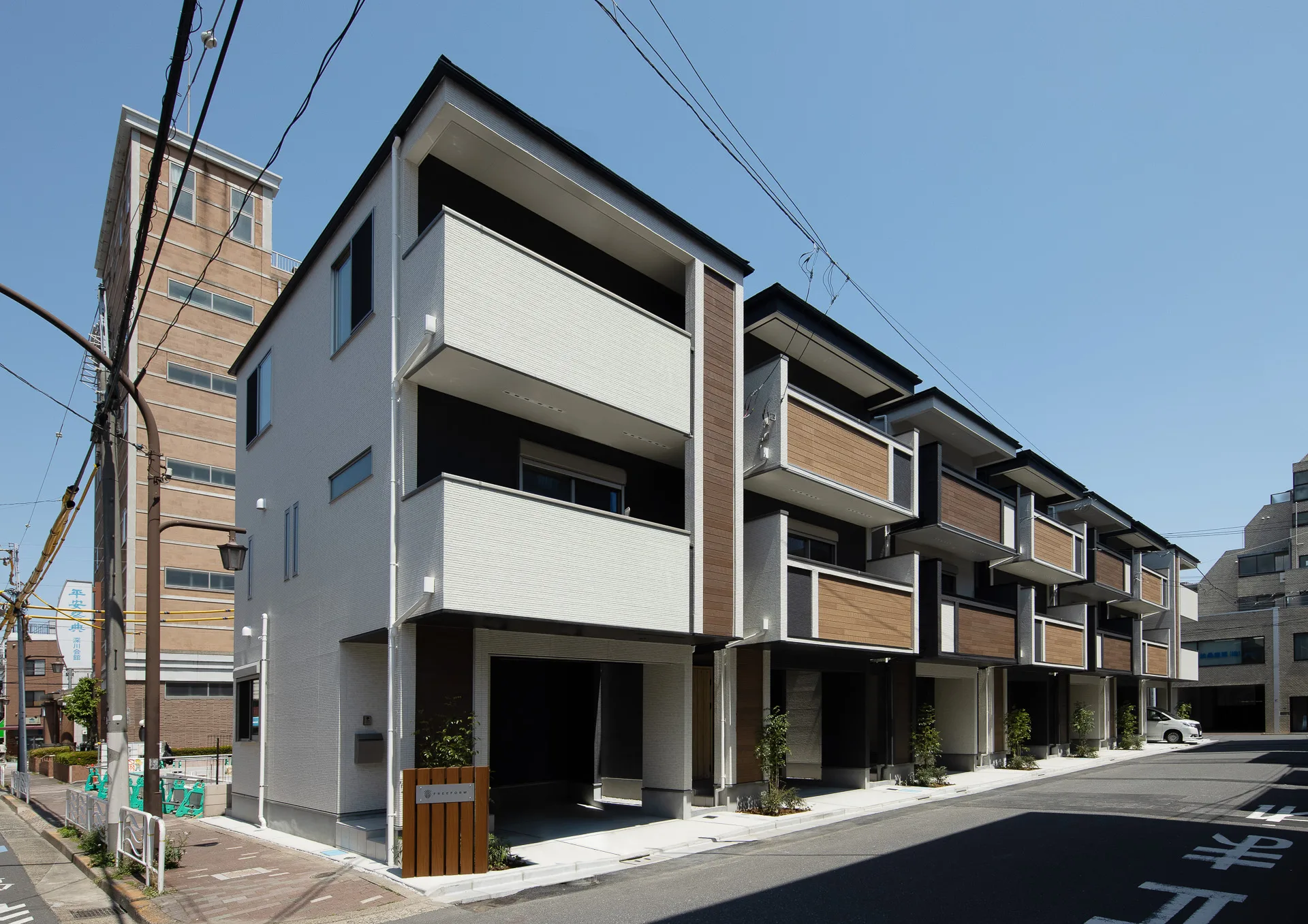 FREEFORM MRST - 実績紹介 - 株式会社ベストウェイ